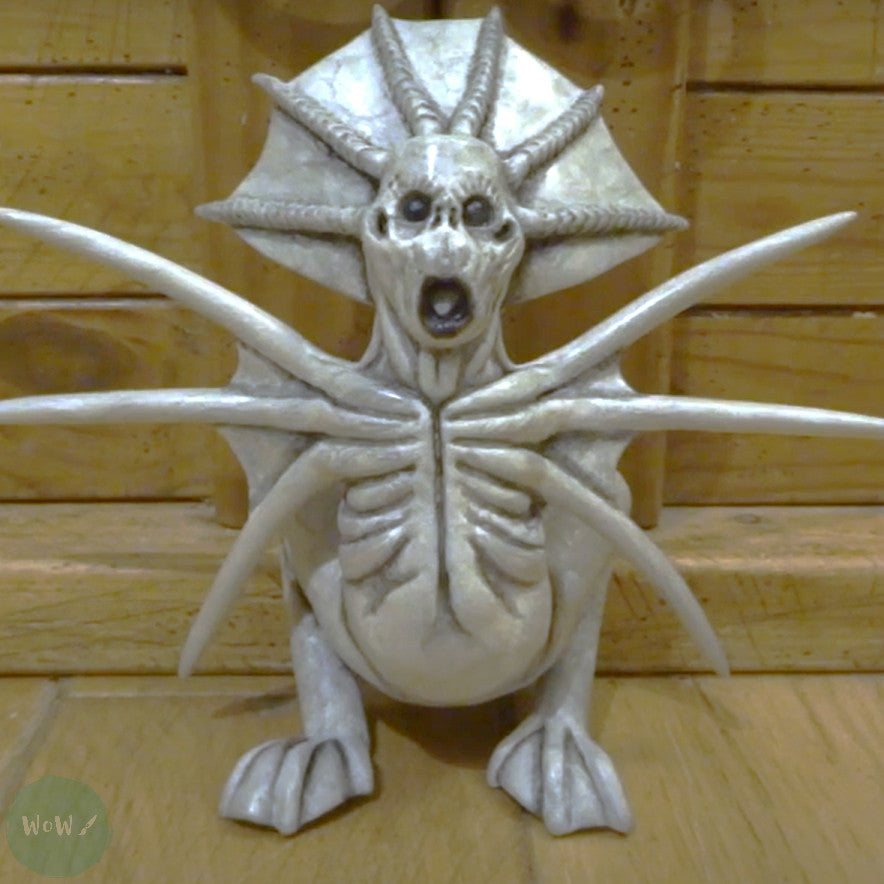 MILLIPUT Two-part Epoxy Putty 113.4 grams- METALLIC – WoW Art Supplies